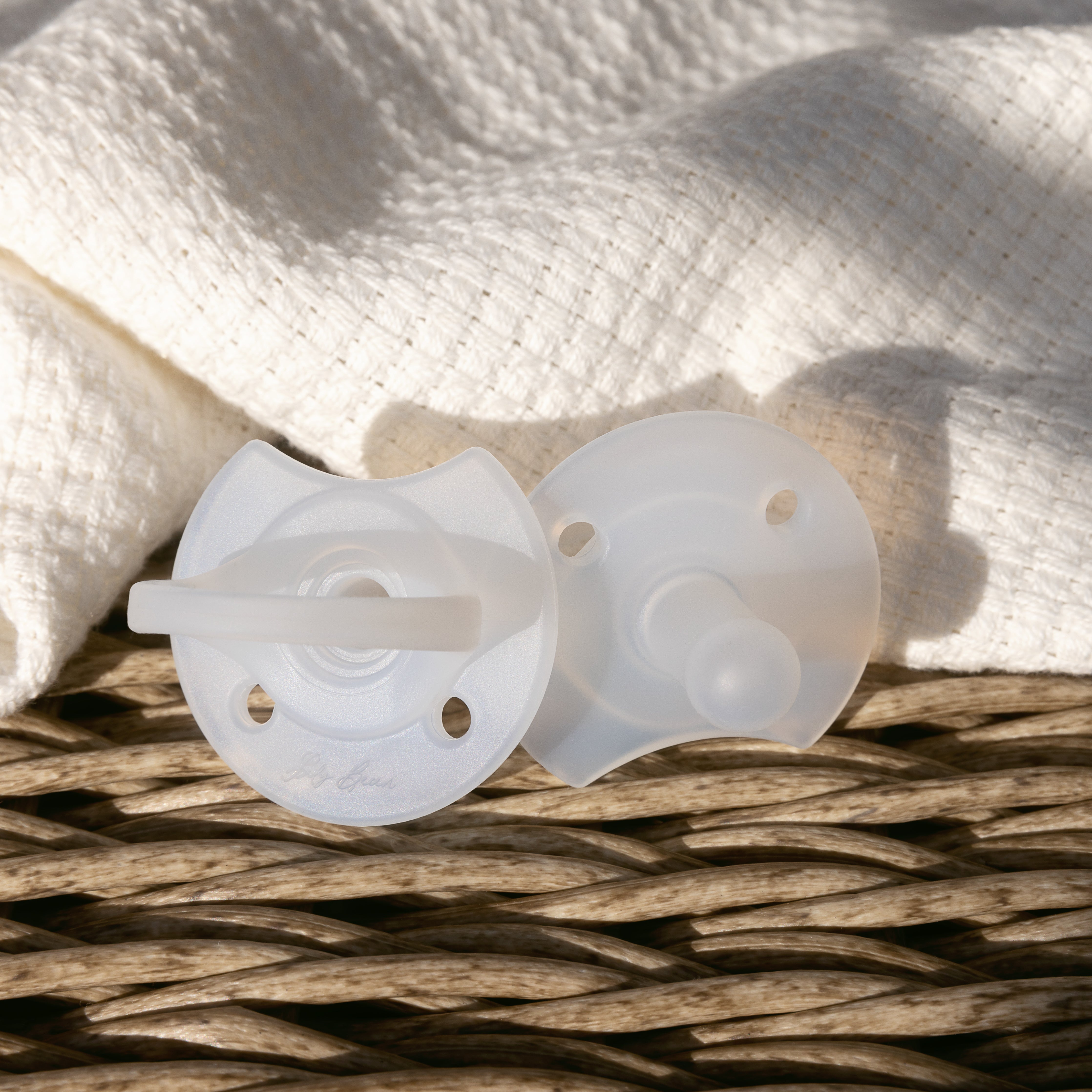 Classic Baby Pacifiers | NoseNook™ | Cloud | 2 Pack – Lily Bean